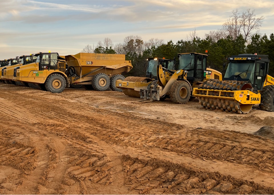 Articulated Dump Truck Operators / Roller Operators / Construction ...