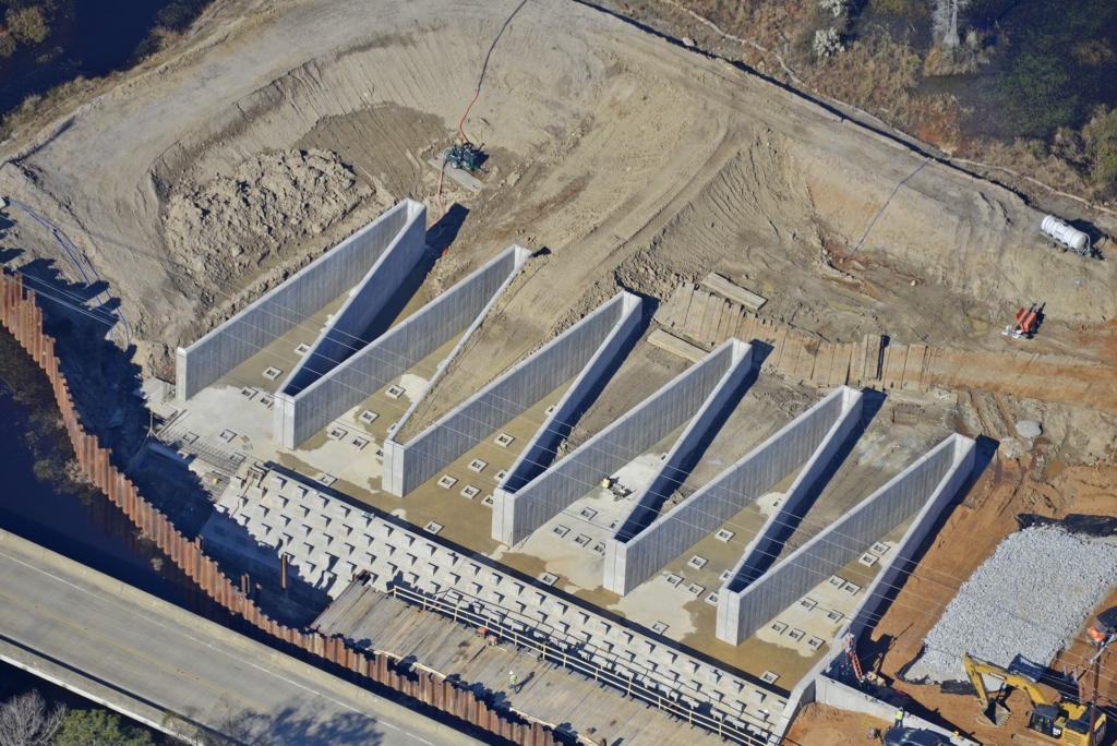 Labyrinth Spillway Dam - Sequoia Services