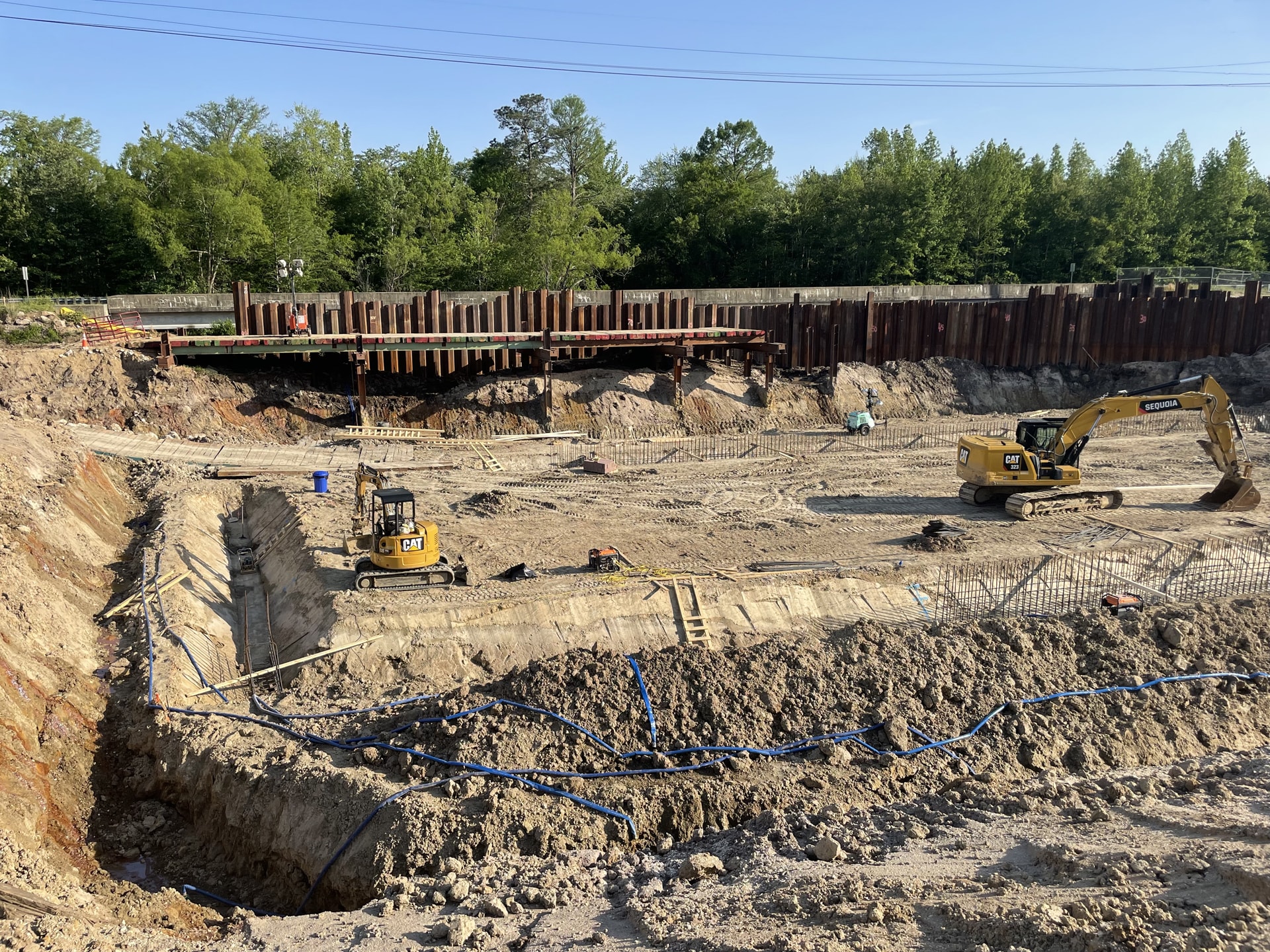Labyrinth Spillway Dam - Sequoia Services